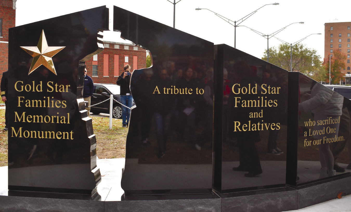 Gold Star Monument | Seminole Producer
