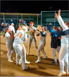 Maud Softball Claims Regionals; Headed to State | Seminole Producer