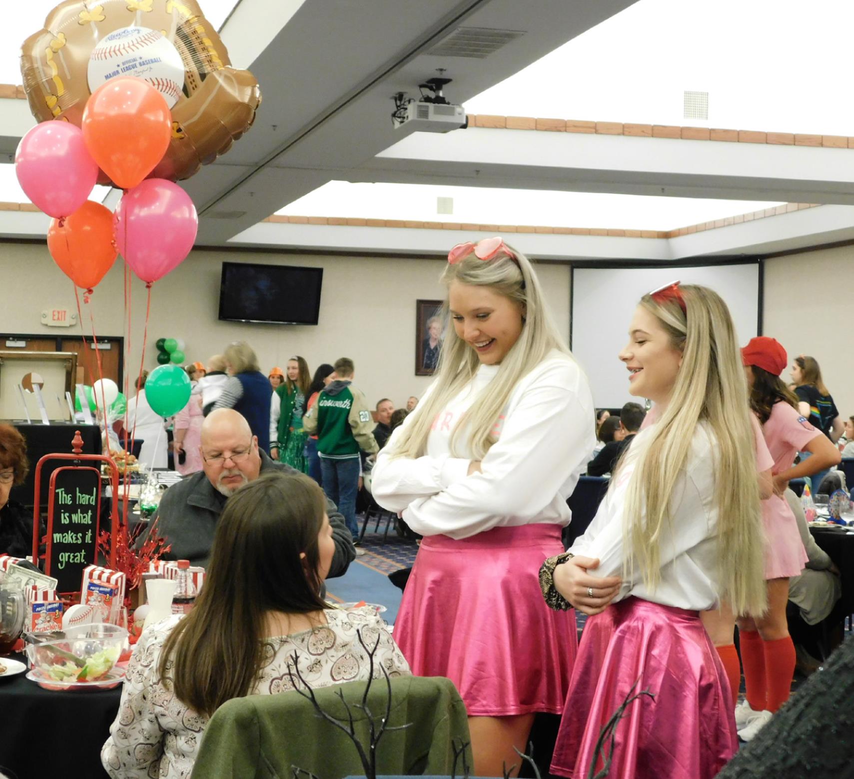 Seminole High School Hosted the 21st Annual “That Prom Thing” Fundraiser | Seminole Producer